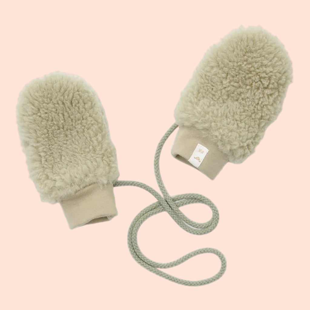 Little Dutch Teddy Mittens - Soft Green – Wilf & Friends